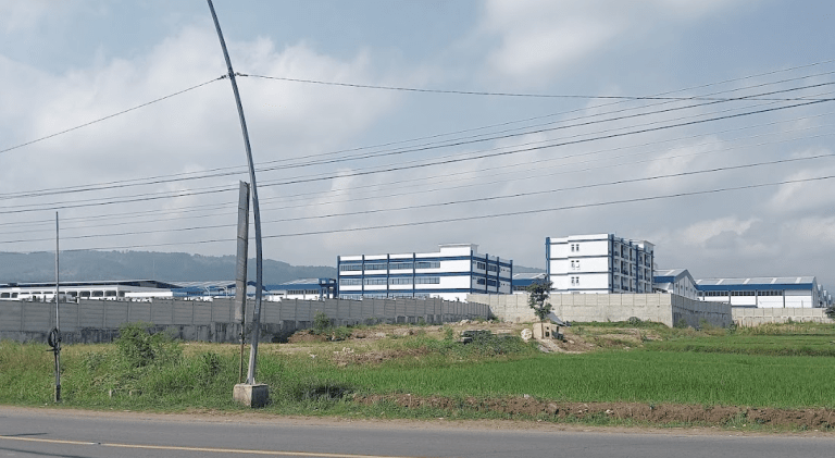 Segini Gaji PT Adonia Footwear Indonesia untuk semua Posisi Karyawan ...